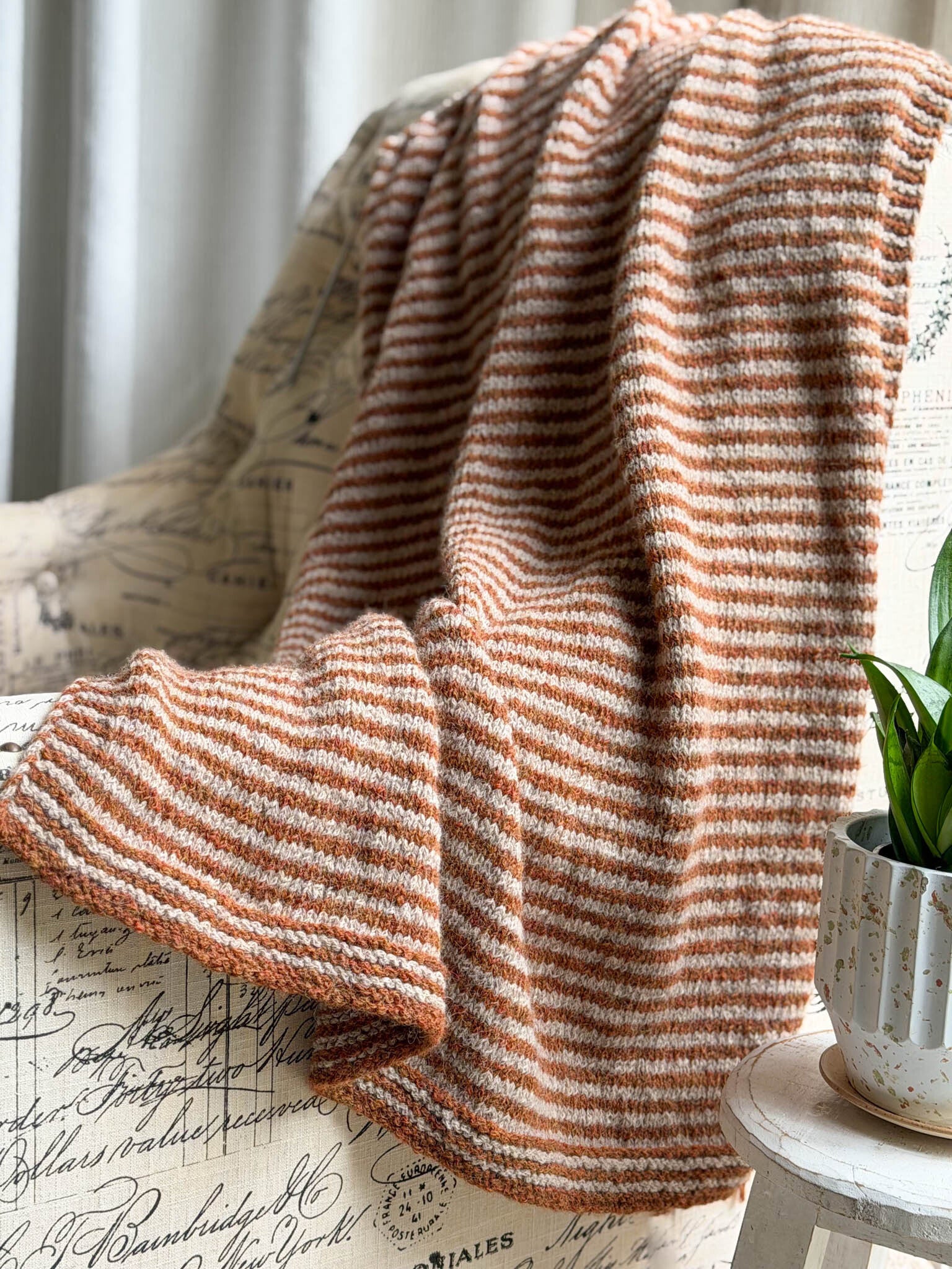 Uno Mini Stripes Blanket | All-In-One Knitting Kit – Unravelled Store